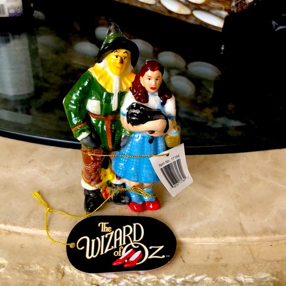 Wizard Of Oz | Kitchen | Nwt Wizard Of Oz Salt Shaker | Poshmark
